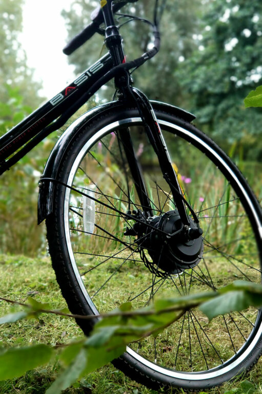 Buy a Basis Hybrid Full Size Folding Electric Bike from E-Bikes Direct