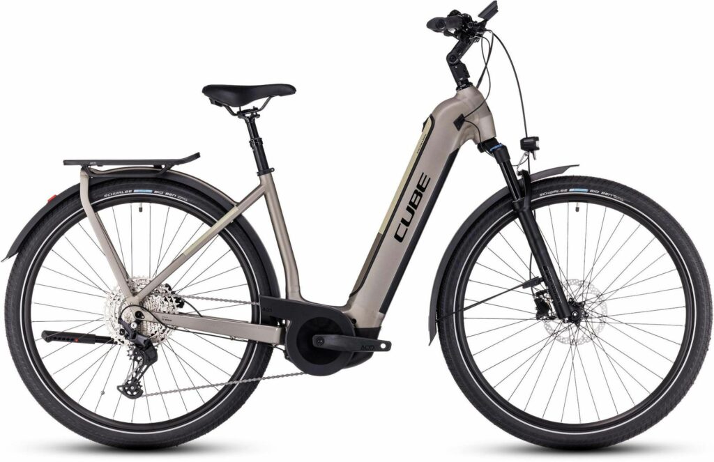 Buy a Cube Kathmandu Hybrid Pro 750 EE Bike from E-Bikes Direct