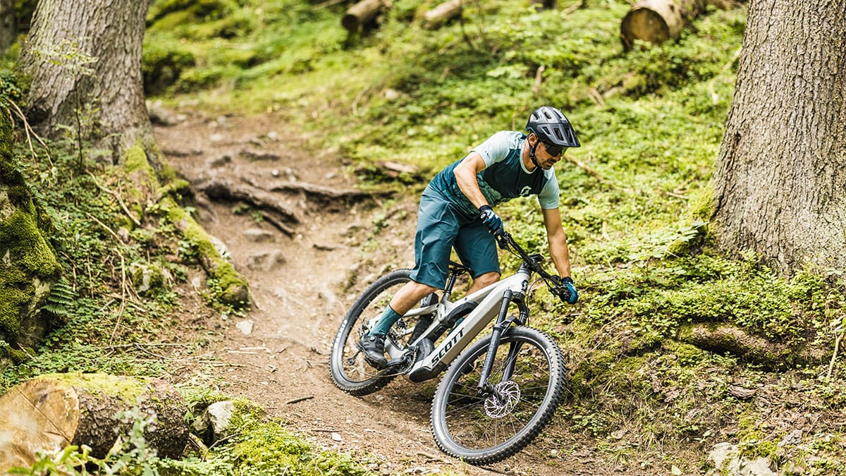 SCOTT Strike 920 Electric Mountain Bike from E-Bikes Direct